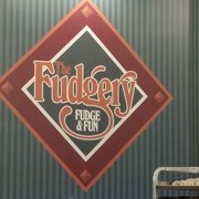 The Fudgery - 29 Photos & 30 Reviews - Candy Stores - 1 Poydras St ...
