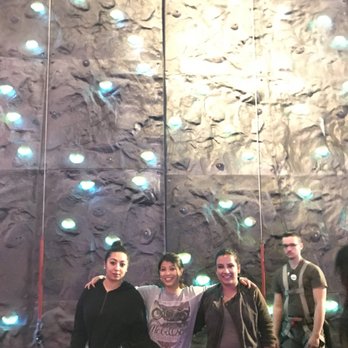 Pinstack - 77 Photos & 88 Reviews - Bowling - 2750 W I-635, Irving, TX ...