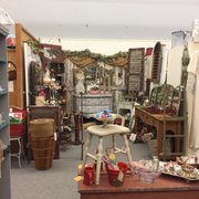 Summer Cottage Antiques - 41 Photos & 17 Reviews - Antiques - 153 ...