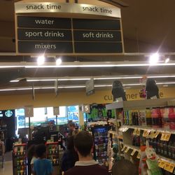 Safeway - 11 Reviews - Grocery - 707 S 56th St, Tacoma, WA - Phone ...