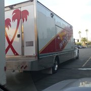 In-N-Out Cookout Trailer - 25 Photos & 16 Reviews - Event Planning ...