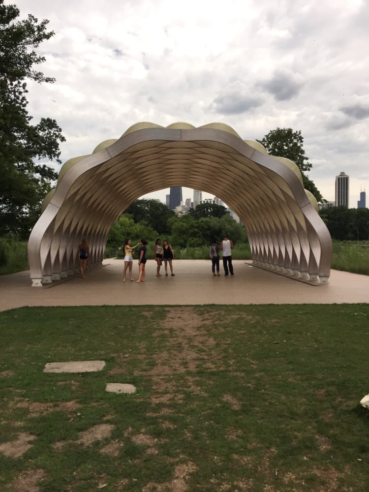 Bridge Over Lincoln Park Zoo’s South Pond - 27 Photos & 11 Reviews ...