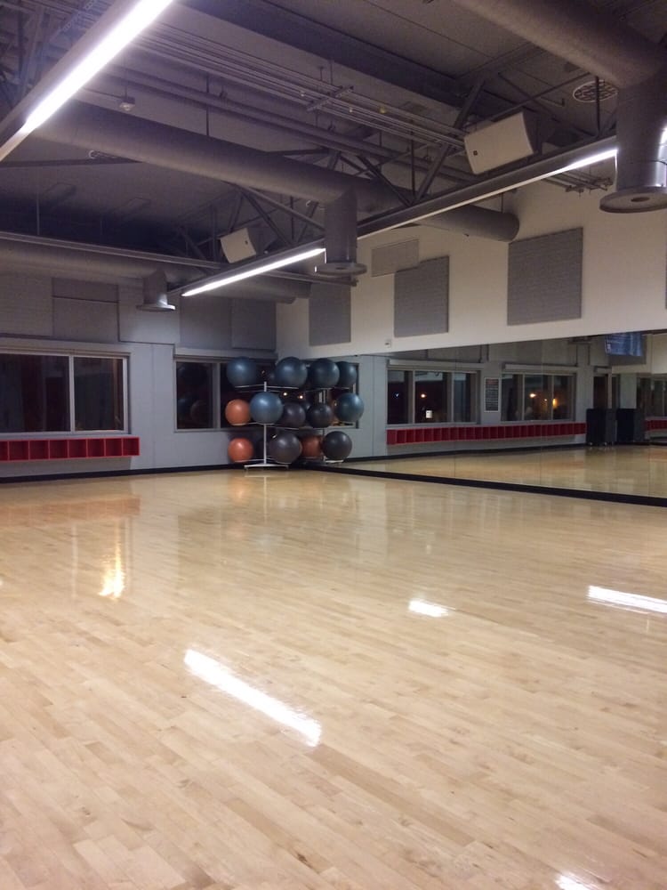 Recreation and Wellness Center - 30 Photos & 34 Reviews - Recreation ...