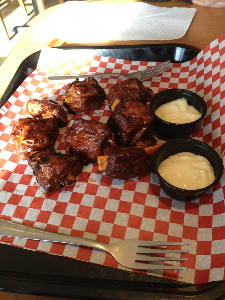 Mr Pig Stuff - 66 Photos & 103 Reviews - American (Traditional) - 1561 ...