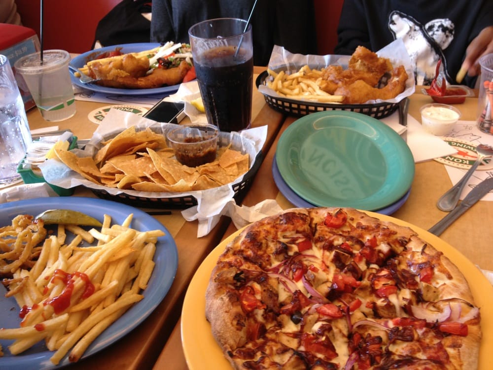 Wipeout Bar & Grill - 1205 Photos & 1202 Reviews - Burgers - Pier 39 ...