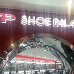 Arrowhead Mall Shoe Palace