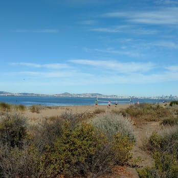 Alameda Beach - 265 Photos & 110 Reviews - Beaches - Shoreline Dr ...