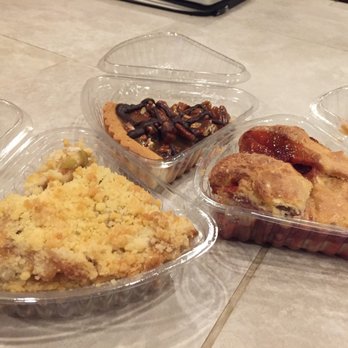 A La Mode Pies West Seattle - 186 Photos & 157 Reviews - Desserts ...