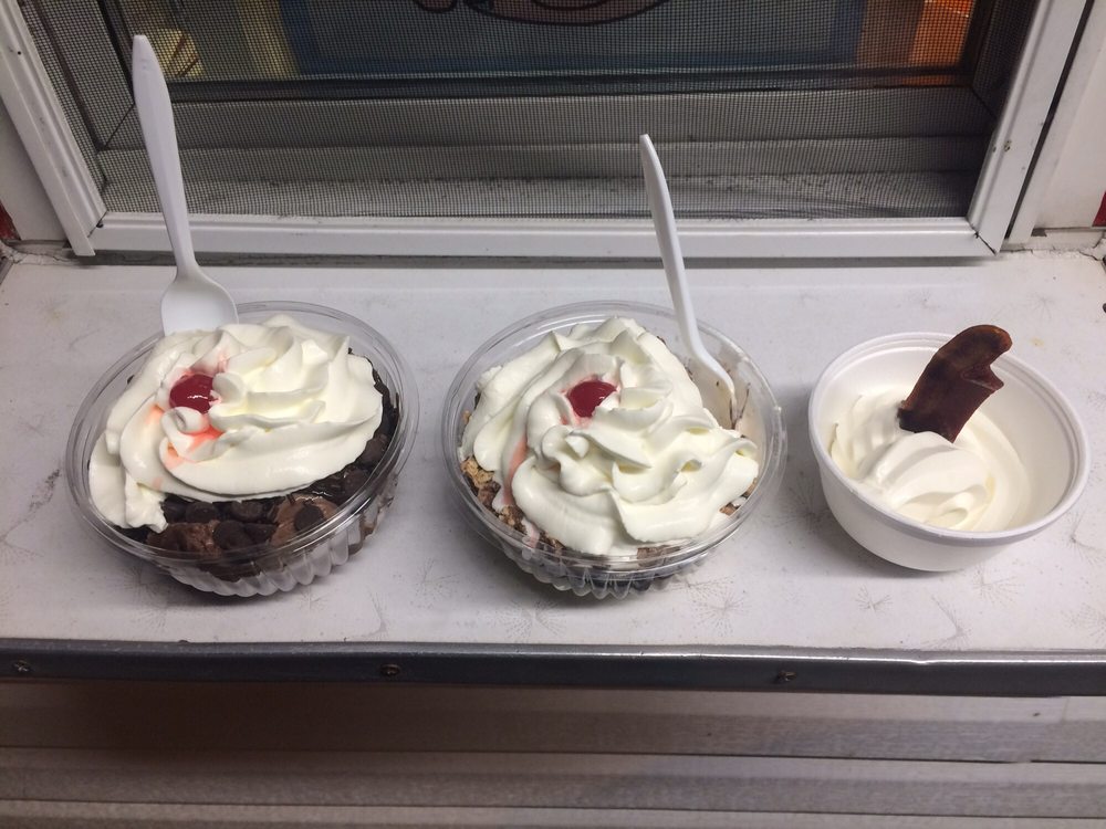 Milky Way Ice Cream & Minature Golf - Ice Cream & Frozen Yogurt - 2404 ...