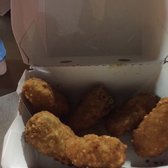 Carl’s Jr. - 29 Photos & 17 Reviews - Burgers - 5820 Calle Real, Goleta ...