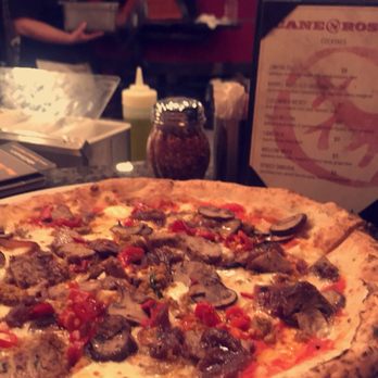 Cane Rosso - 1105 Photos & 1332 Reviews - Pizza - 2612 Commerce St ...