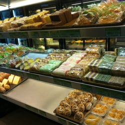 Maxin Bakery - 25 Photos & 36 Reviews - Bakeries - 40-06 Main St ...