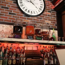 GMT Tavern - 86 Photos & 151 Reviews - Bars - 142 Bleecker St ...