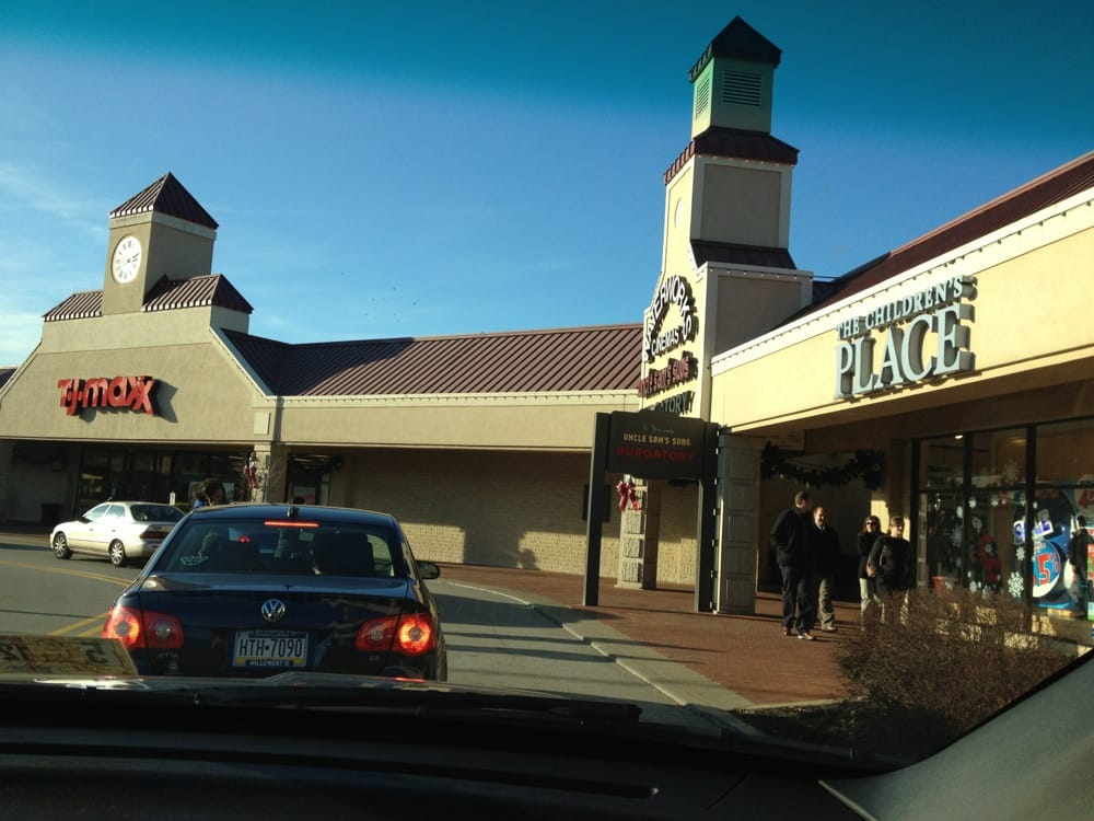 Waterworks Mall - 15 Reviews - Shopping Centers - 934 Freeport Rd ...