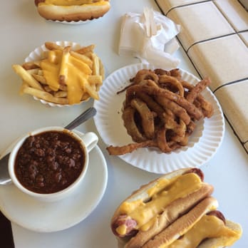 Rutt’s Hut - 341 Photos & 639 Reviews - Hot Dogs - 417 River Rd ...