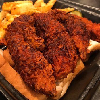 Dave’s Hot Chicken - 511 Photos & 475 Reviews - Chicken Shop - 970 N ...