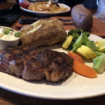 Outback Steakhouse - 29 Photos & 126 Reviews - Steakhouses - 610 Old ...