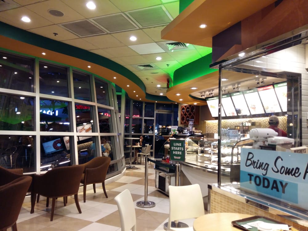 Krispy Kreme - G/F, Gateway Mall, Araneta Center, Cubao, Quezon City ...