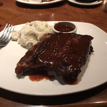 Outback Steakhouse - 33 Photos & 49 Reviews - Steakhouses - 240 Railway ...