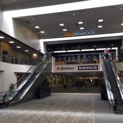 Merle Hay Mall - 10 Photos & 18 Reviews - Shopping Centers - 3800 Merle ...