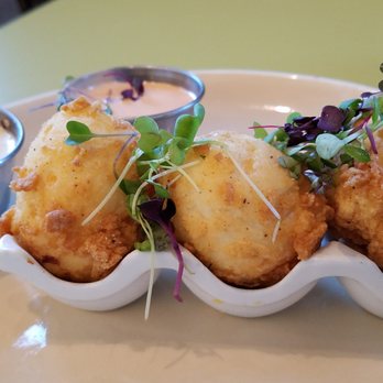 Hatch Early Mood Food - 636 Photos & 460 Reviews - Breakfast & Brunch ...