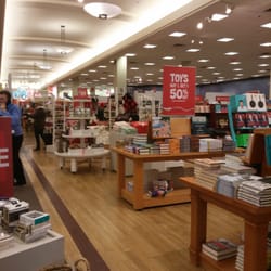 Chapters - Bookstores - 52 Quarry Edge Drive, Brampton, ON, Canada ...