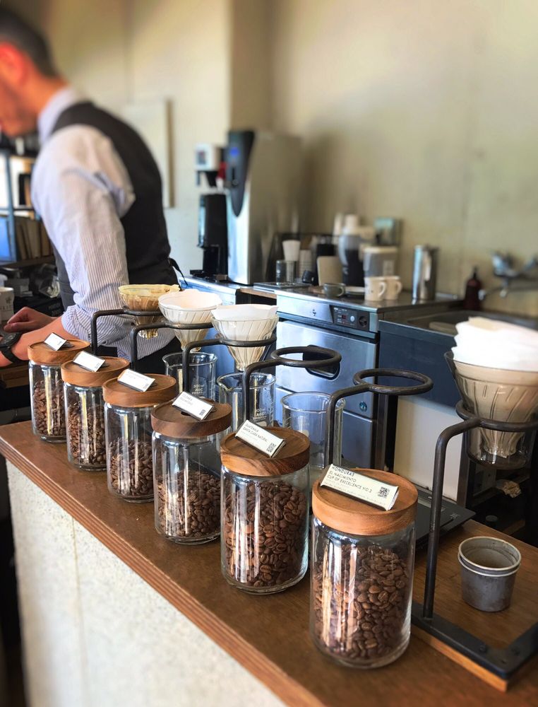 Glitch Coffee & Roasters - 110 Photos & 16 Reviews - Cafes - 神田錦町3-16 ...