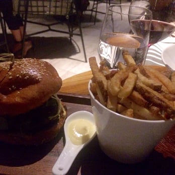 Lavelle - 73 Photos & 38 Reviews - Lounges - 627 King Street W, Toronto ...