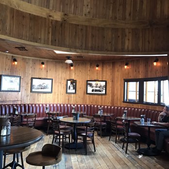 Idle Hour - 383 Photos & 471 Reviews - American (Traditional) - 4824 N ...