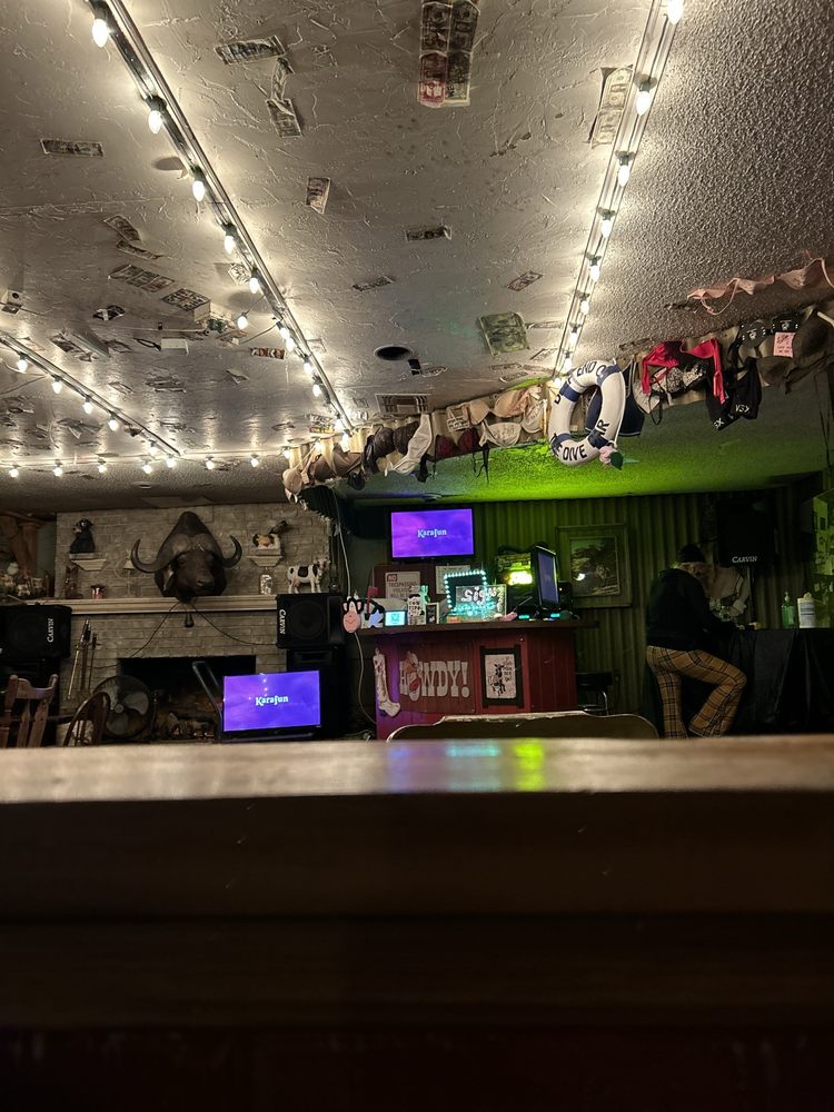 The Cow Shed Bar & Grill, San Marcos | Roadtrippers