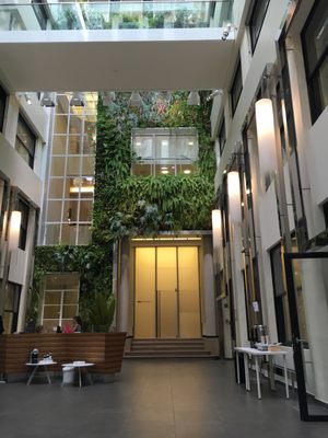 Science 14 Atrium - Shared Office Spaces - Rue de la Science, 14 ...