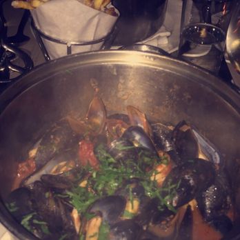 Flex Mussels - 594 Photos & 979 Reviews - Seafood - 174 East 82nd St ...