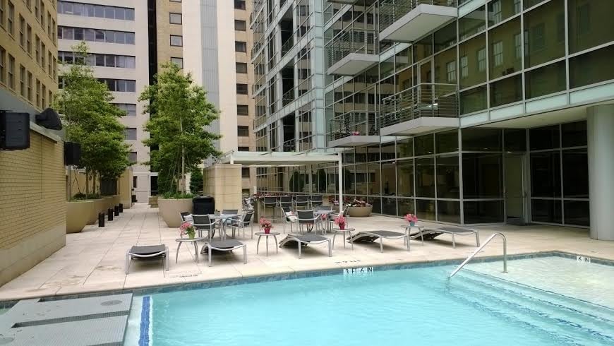 Third Rail Lofts - 37 Photos & 20 Reviews - Apartments - 1407 Main St ...