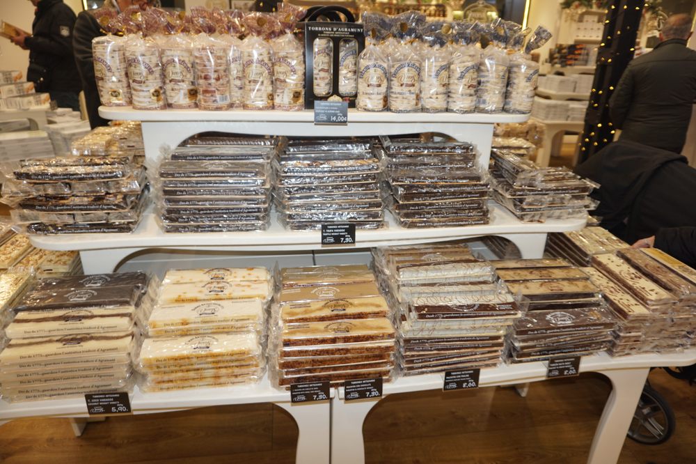 Torrons Vicens - 34 Photos & 13 Reviews - Desserts - Calle Mayor, 41 ...