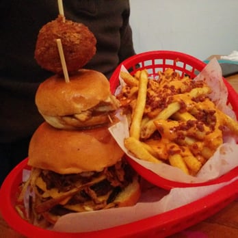 Almost Famous - 103 Photos & 36 Reviews - Burgers - 100-102 High Street ...