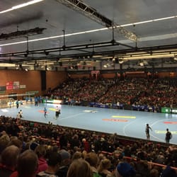 Swiss Life Hall - 15 Photos & 13 Reviews - Music Venues - Ferdinand ...