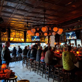 Skinflints - 143 Photos & 254 Reviews - Burgers - 7902 5th Ave, Bay ...