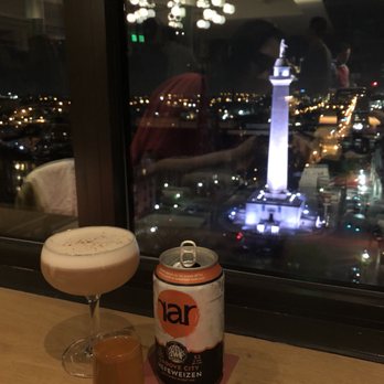 Topside - 48 Photos & 20 Reviews - American (New) - 612 Cathedral St ...