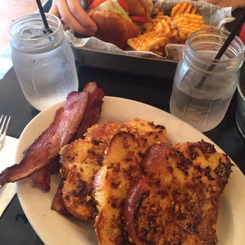 The Committed Pig - 382 Photos & 570 Reviews - Breakfast & Brunch - 28 ...