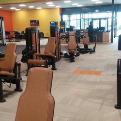 Aspen Athletic Clubs - 11 Photos - Gyms - 1802 N Ankeny Blvd, Ankeny ...