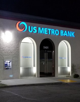 US METRO BANK - Fullerton Branch, 5401 Beach Blvd, Buena Park, CA ...