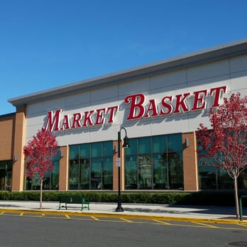 Market Basket - 31 Photos & 40 Reviews - Grocery - 275 Squire Rd ...