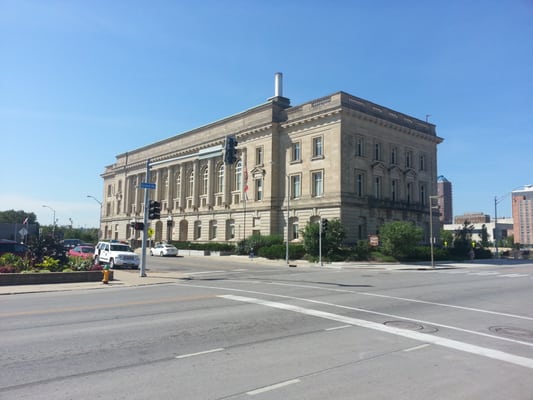 Des Moines City Hall - Public Services & Government - 400 Robert D Ray ...
