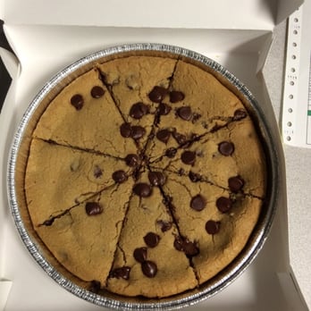 Pizza Hut - 28 Photos & 21 Reviews - Pizza - 150 W Roosevelt Rd, West ...