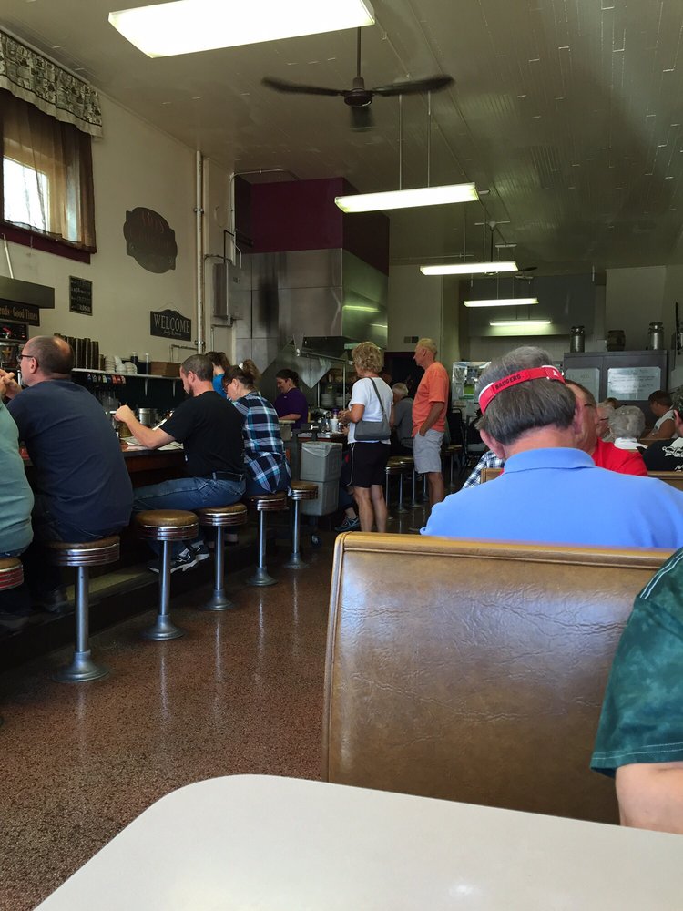 Corner Cafe - 10 Photos & 13 Reviews - Cafes - 1127 16th Ave, Monroe ...