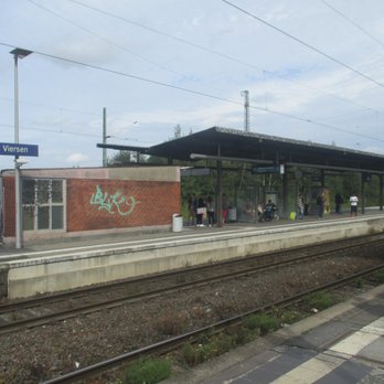 Viersen Bahnhof - (New) 19 Photos - Train Stations - Bahnhofsplatz 1 ...