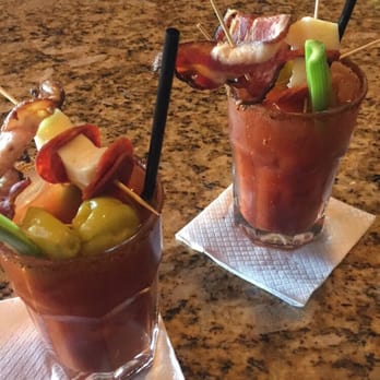 800 Maple - 97 Photos & 92 Reviews - American (New) - 800 Maple Rd ...