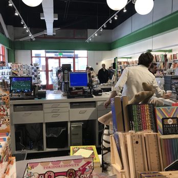Posman Books - 30 Photos & 13 Reviews - Bookstores - 675 Ponce De Leon ...