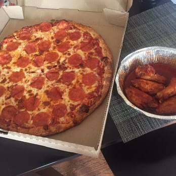 Route 66 Pizza - 21 Photos & 58 Reviews - Pizza - 201 Washington Ave N ...