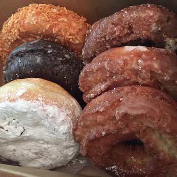 Peter Pan Donut & Pastry Shop - 680 Photos & 994 Reviews - Bakeries ...